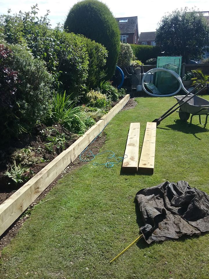 Timber Garden Edging Landscaping Advice Macrocarpa Sleeper Garden